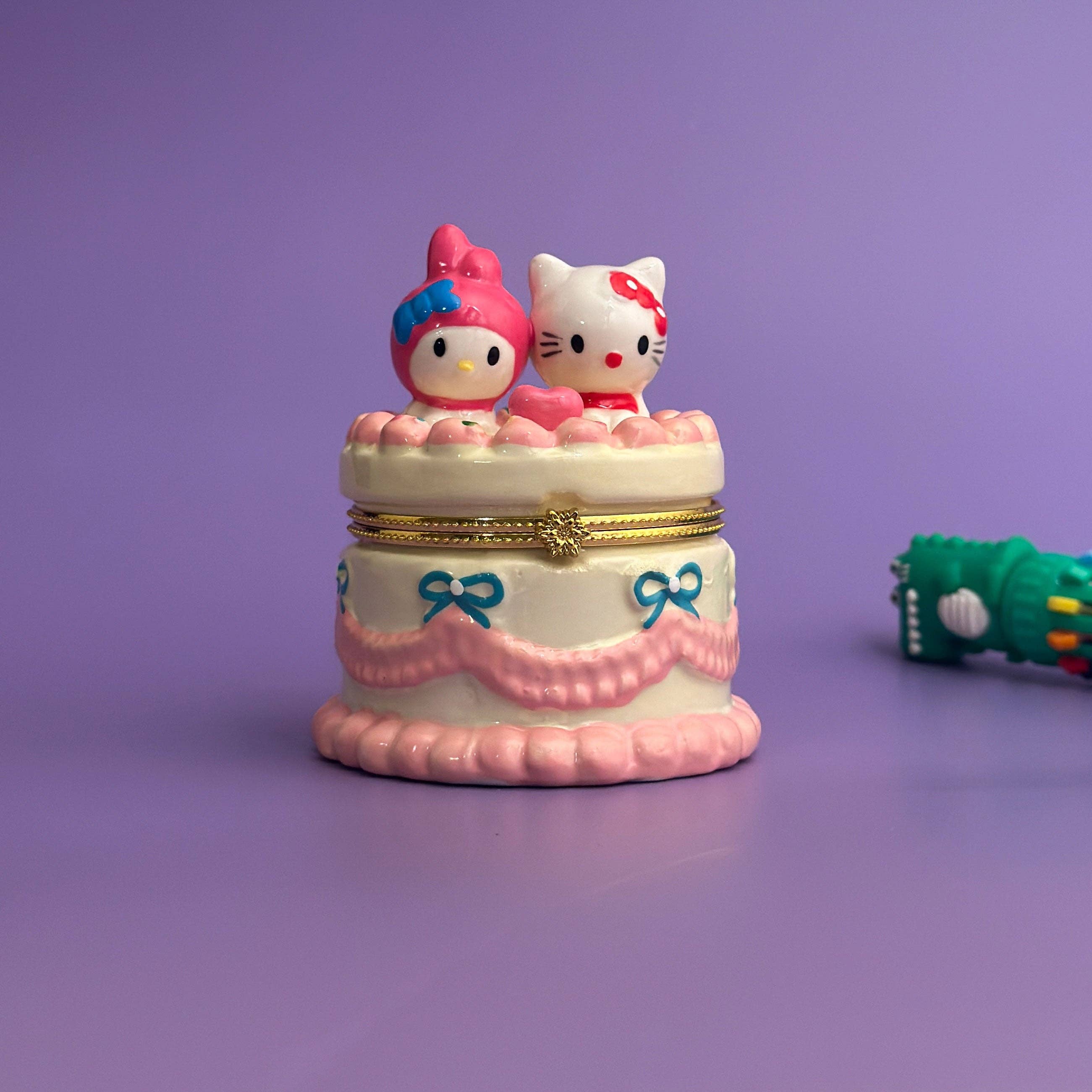 Hello Kitty and Friends Trinket Box | Miscellaneous – Kaleidopamine Studio